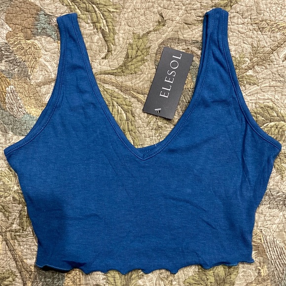 ELESOL | Tops | Elesol Womens Basic V Neck Crop Top | Poshmark